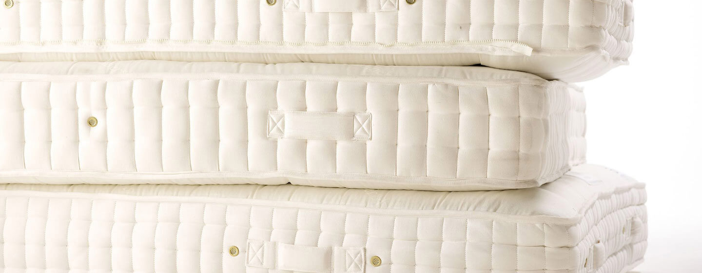 Single Mattresses | Feather & Black