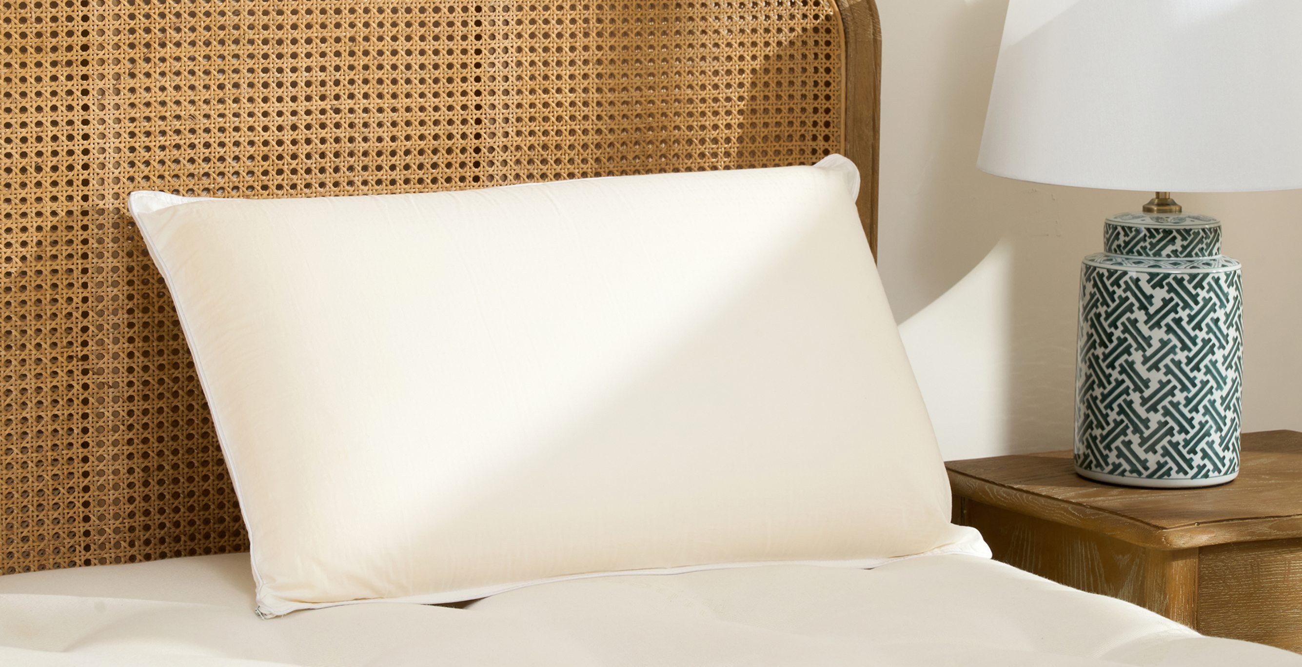 Dual Support Memory Pillow | Pillows | Feather & Black