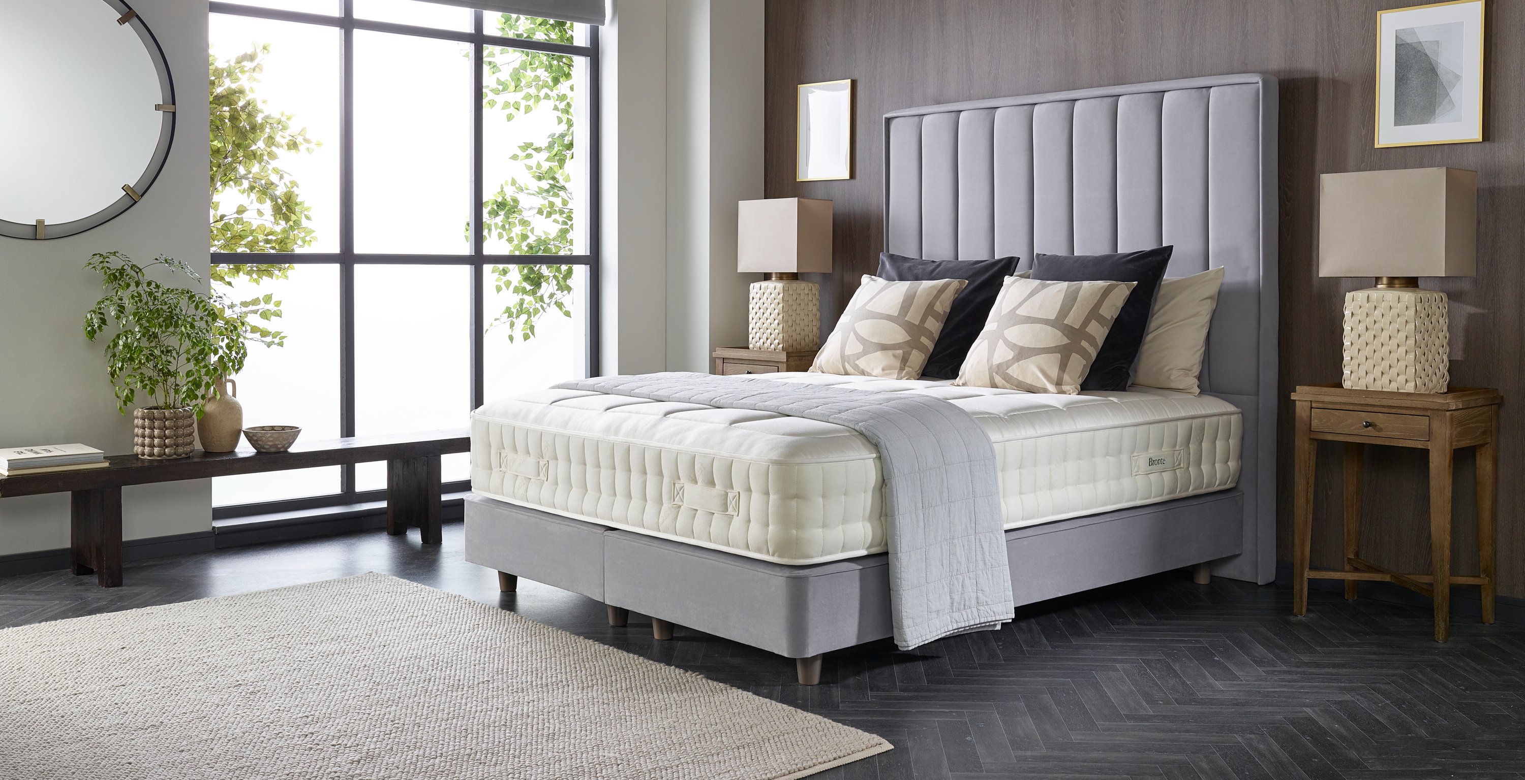 Harrison Spinks Classic Shallow Divan Base | Feather & Black