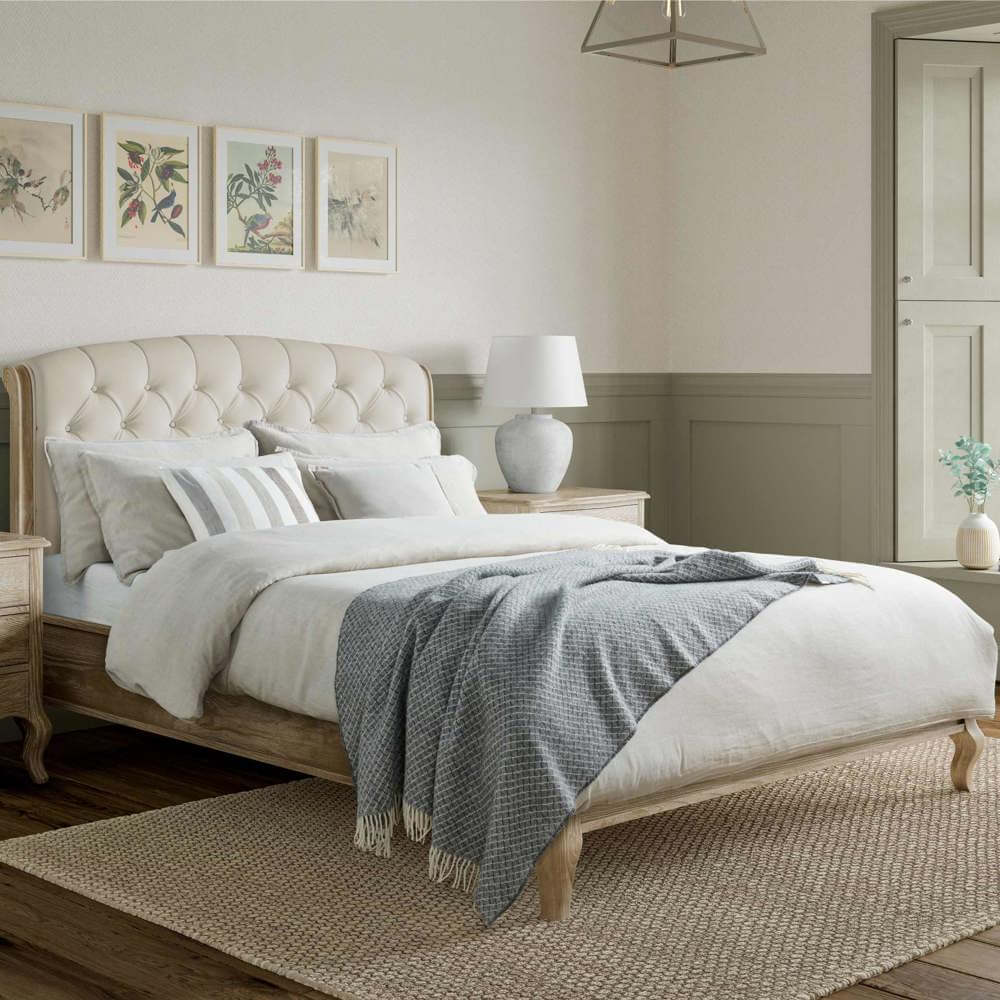 Salcombe Bed | Feather & Black