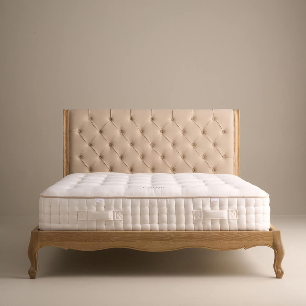 Sienna Beau Scroll Bed Double | Feather & Black