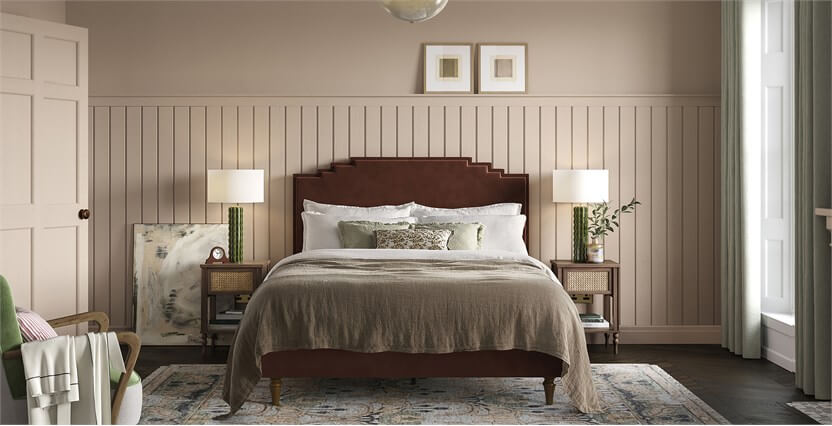 Wooster Bed | Feather & Black