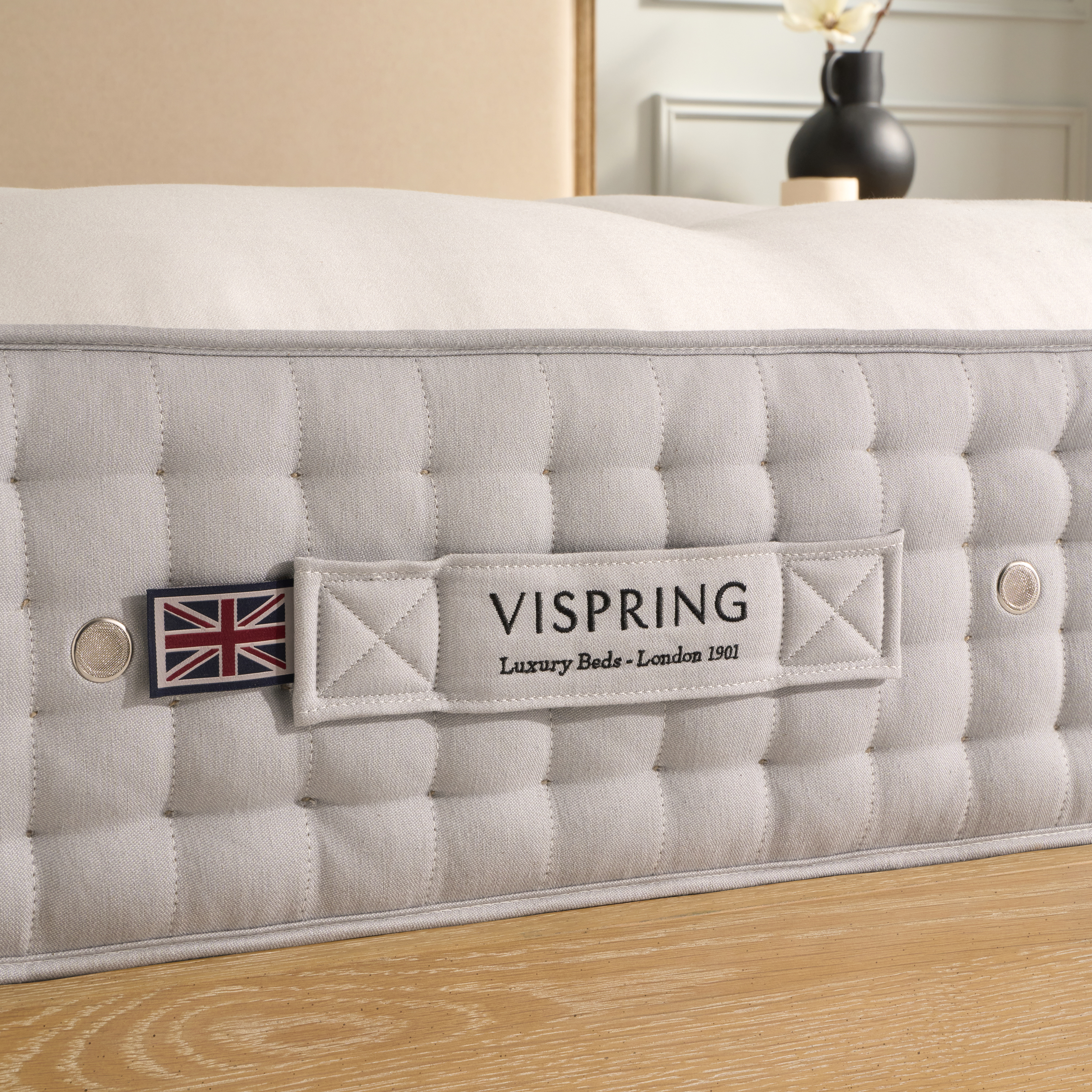 Vispring Heybrook Mattress | Feather & Black